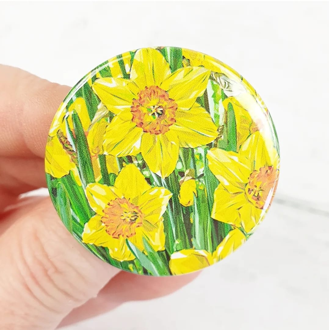DAFFODIL pin badge – Louise Jennifer Design